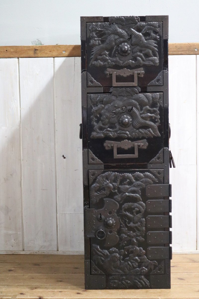 【傷や汚れあり】E574 リメイク家具 隙間箪笥/打出金具/庄内箪笥/時代箪笥/和家具/アンティーク家具/50291の落札情報詳細 - ヤフオク落札価格検索 オークフリー