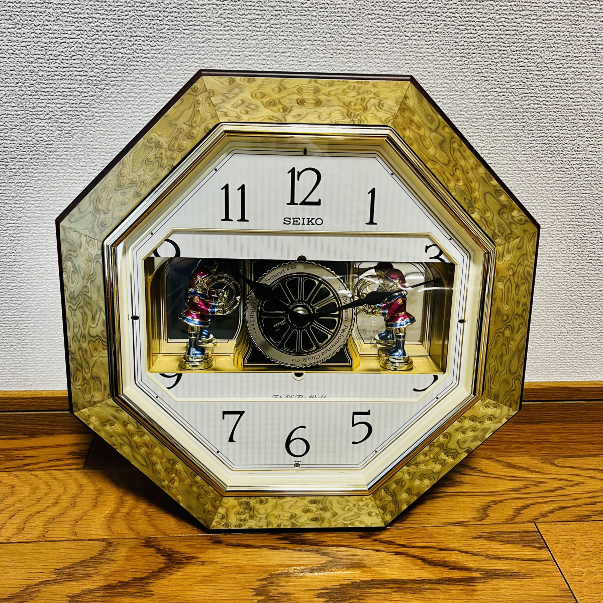 【やや傷や汚れあり】SEIKO セイコー Puppet からくり時計 RE541N 3.3kg 壁掛け時計の落札情報詳細 - ヤフオク落札価格 ...