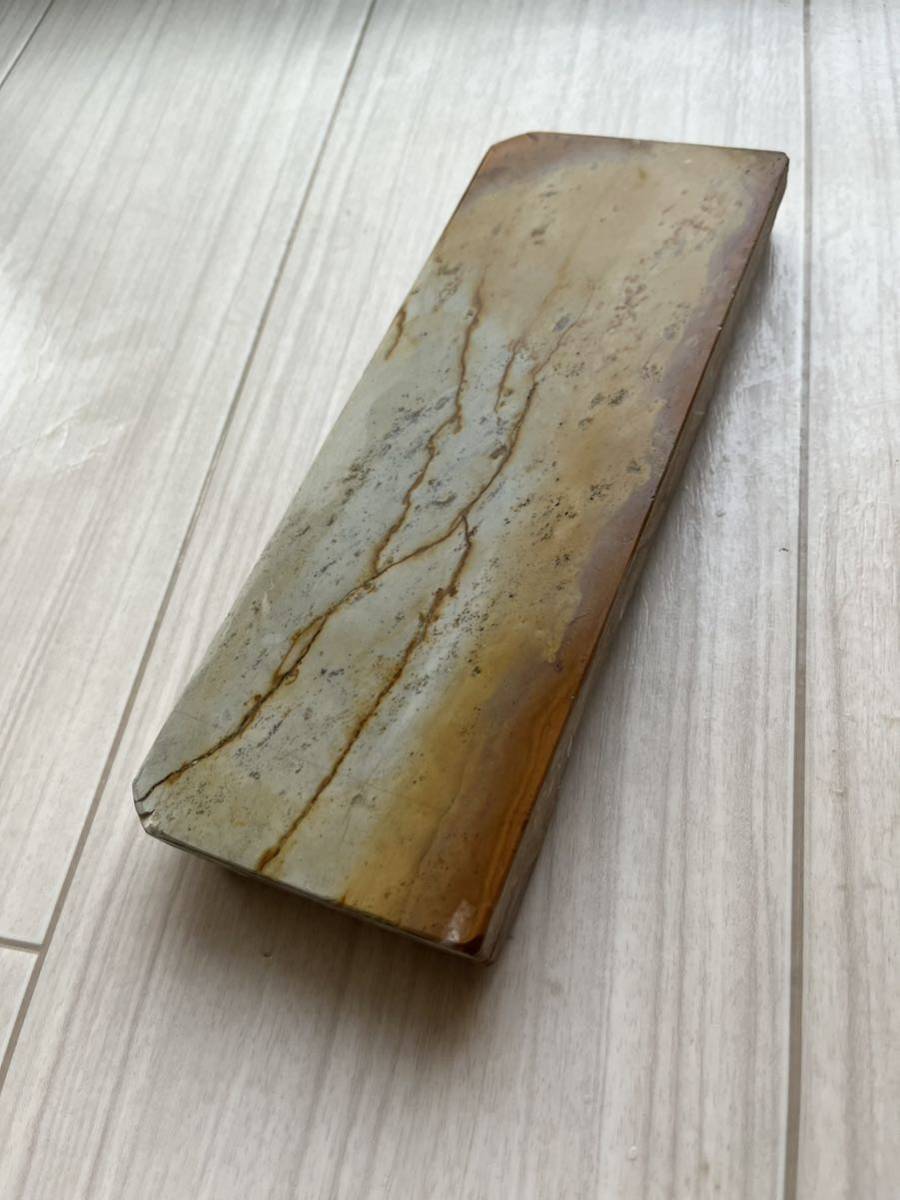 【やや傷や汚れあり】天然砥石 但馬砥? 諸寄砥? 特大 2.4kg 硬・細目 中砥石 包丁 刃物 研ぎ 大工道具 鉋 鑿 japanese ...