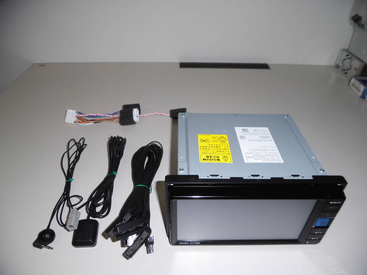 【やや傷や汚れあり】N2644 トヨタ【TOYOTA】純正 メモリーナビ NMZK-W73D 中古品の落札情報詳細 - ヤフオク落札価格検索 ...