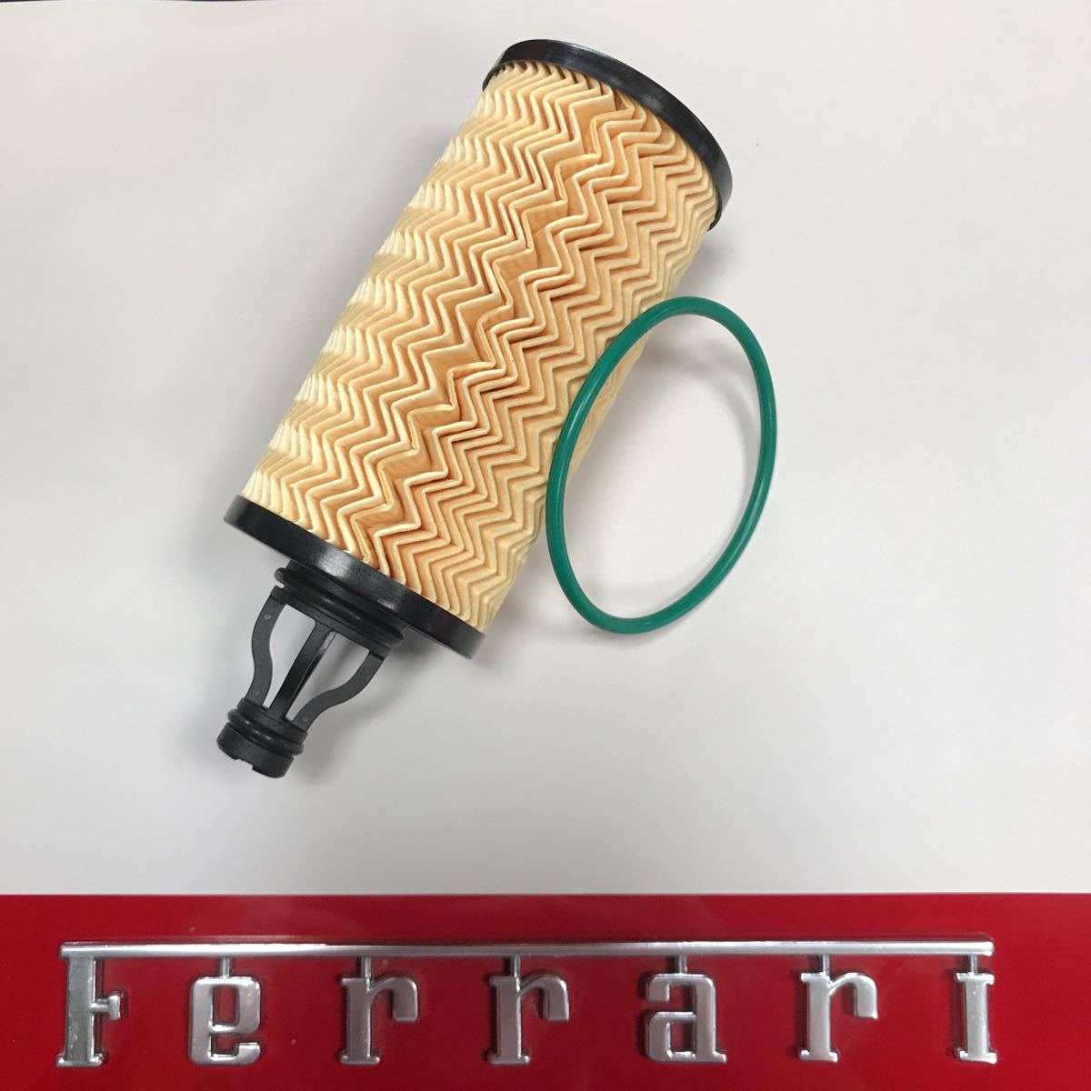 【未使用】送無 1個 マセラティ クワトロポルテ ギブリ レヴァンテ 3.0L オイルエレメント オイルフィルター 社外 298939 ...