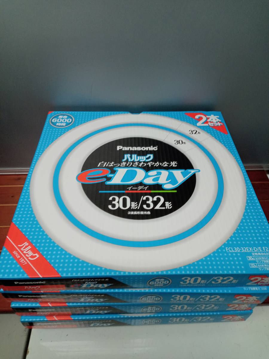 【未使用】【未使用】Panasonic パルック e.Day 蛍光灯 30形.32形 FCL30.32EX-D/E F2/2T ×4個の落札 ...