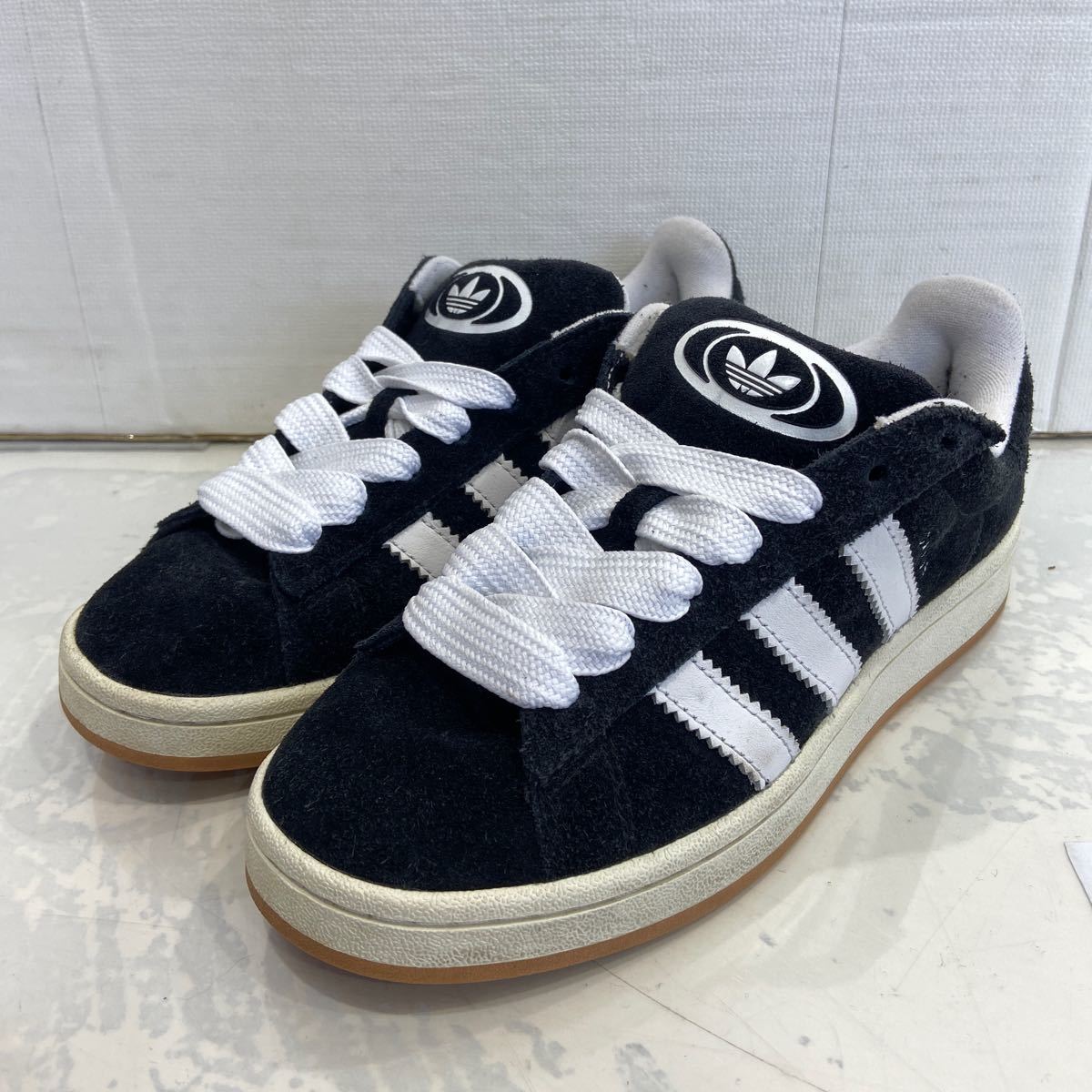 【やや傷や汚れあり】【adidas アディダス】HQ8708 Campus 00s キャンパス 24.5cm ブラック ホワイト スウェード 2403okiの落札情報詳細 - Yahoo ...