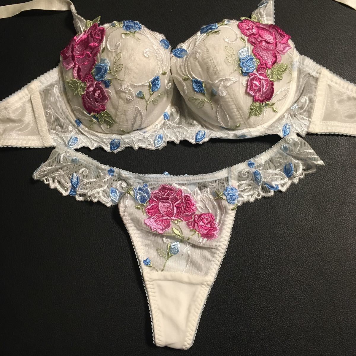 【未使用】ワコール サルート 補正下着 72Gローズボール ブラジャー C80 Tバック ソングMの落札情報詳細 - Yahoo!オークション落札価格検索 オークフリー