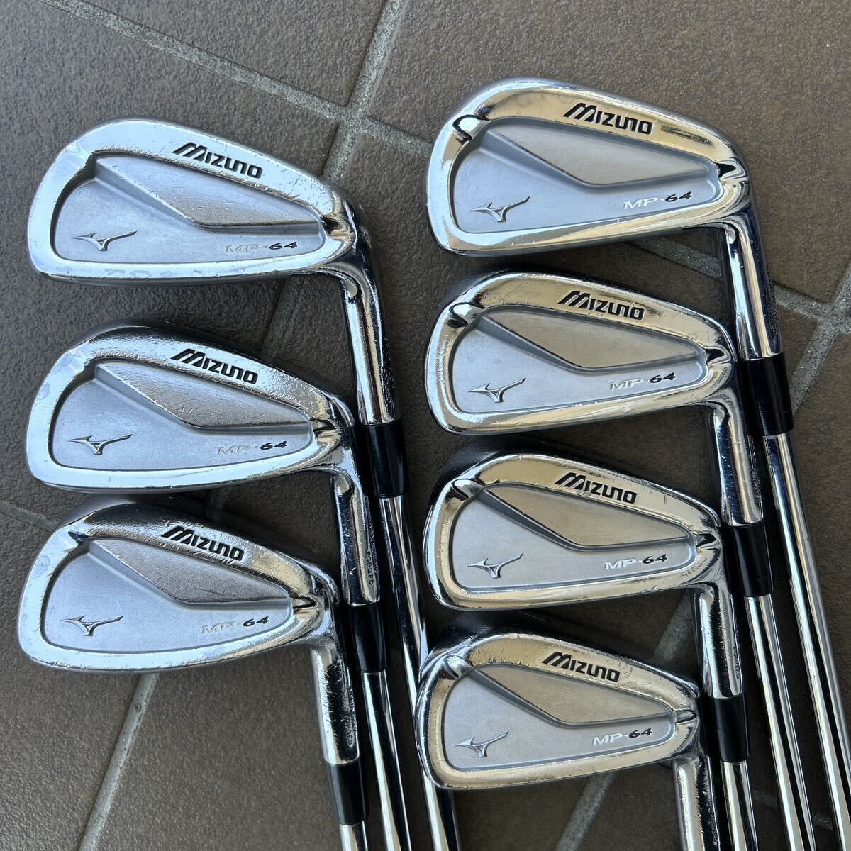 【やや傷や汚れあり】MIZUNO ミズノ MP-64 アイアン 4〜9.PW 7本セットDynamic Gold S200の落札情報詳細 ...
