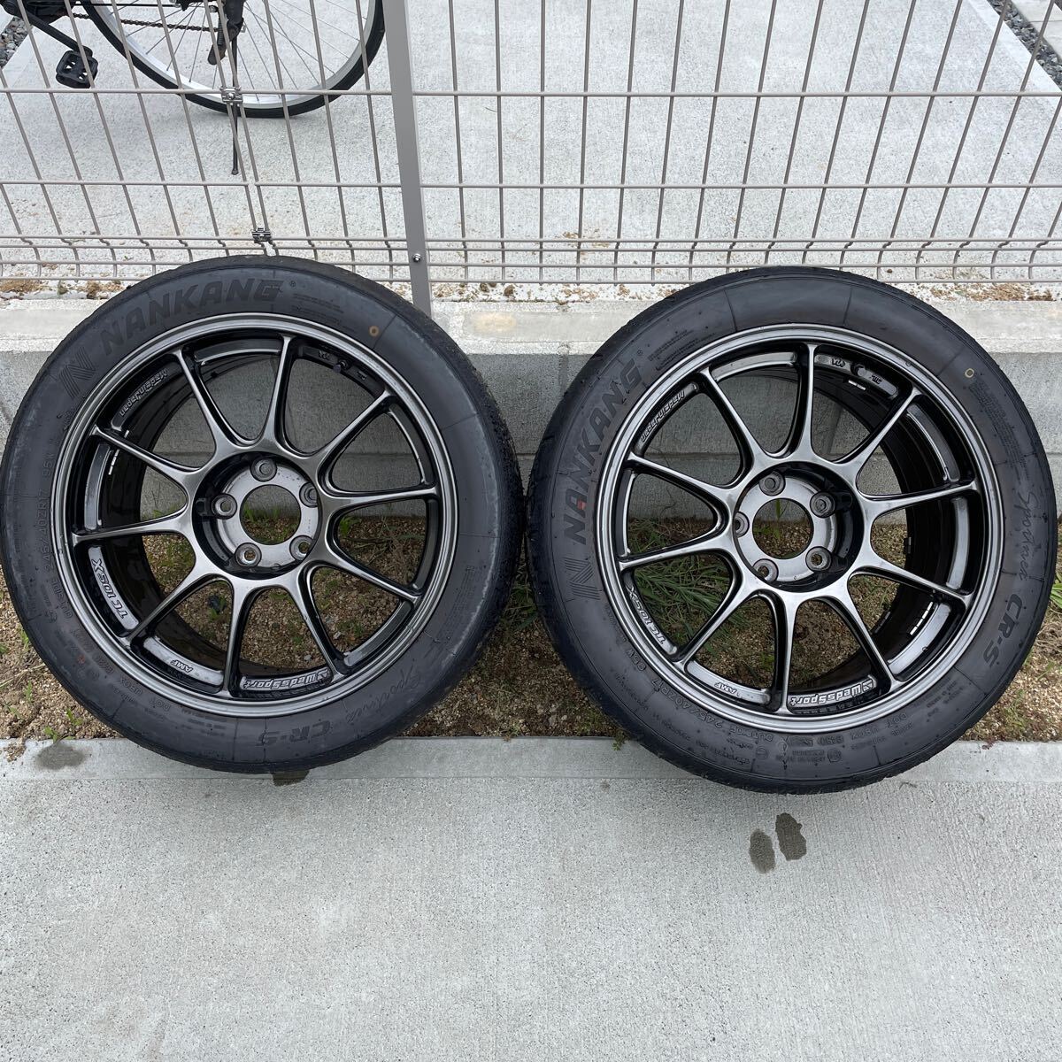 【やや傷や汚れあり】美品！Weds sport TC105X 17インチ 8.5J +32 PCD114.3 5H 2本組 ZC33Sにて使用の落札情報詳細 - Yahoo!オークション落札 ...