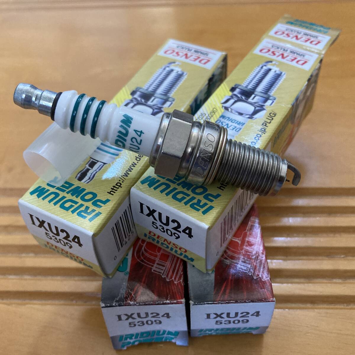 【未使用】DENSO ★ デンソー IRIDIUM POWER イリジウム パワー プラグ IXU24 5309 4本セット 送料185円の ...