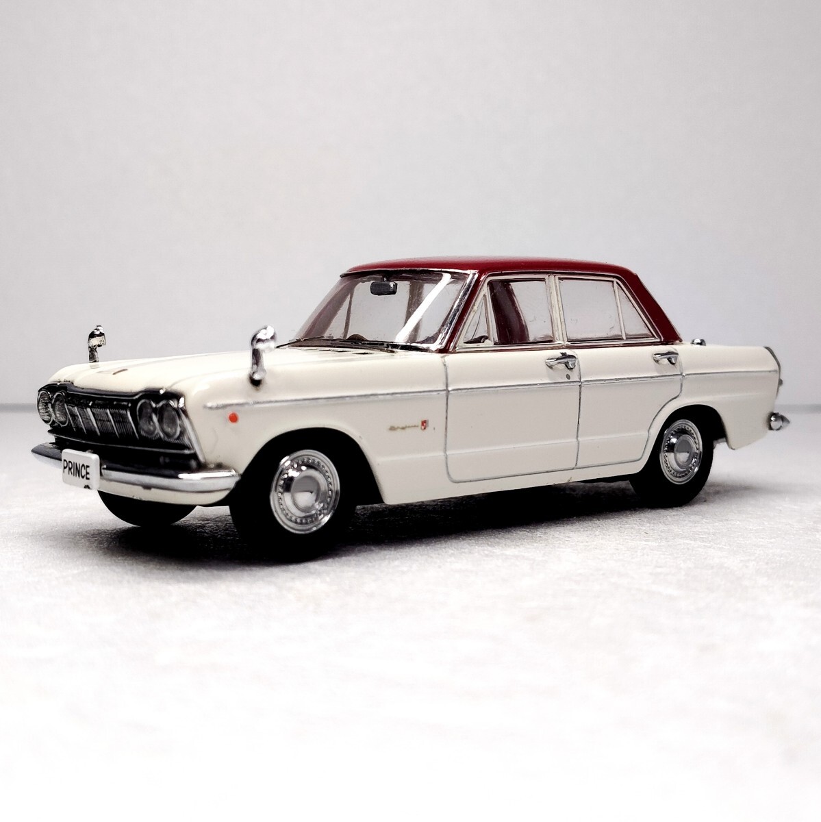 プリンス スカイライン Prince Skyline 2000 GT-B ホワイト White 1/43 - エブロ EBBROの落札情報詳細 - Yahoo!オークション落札価格検索 オークフリー