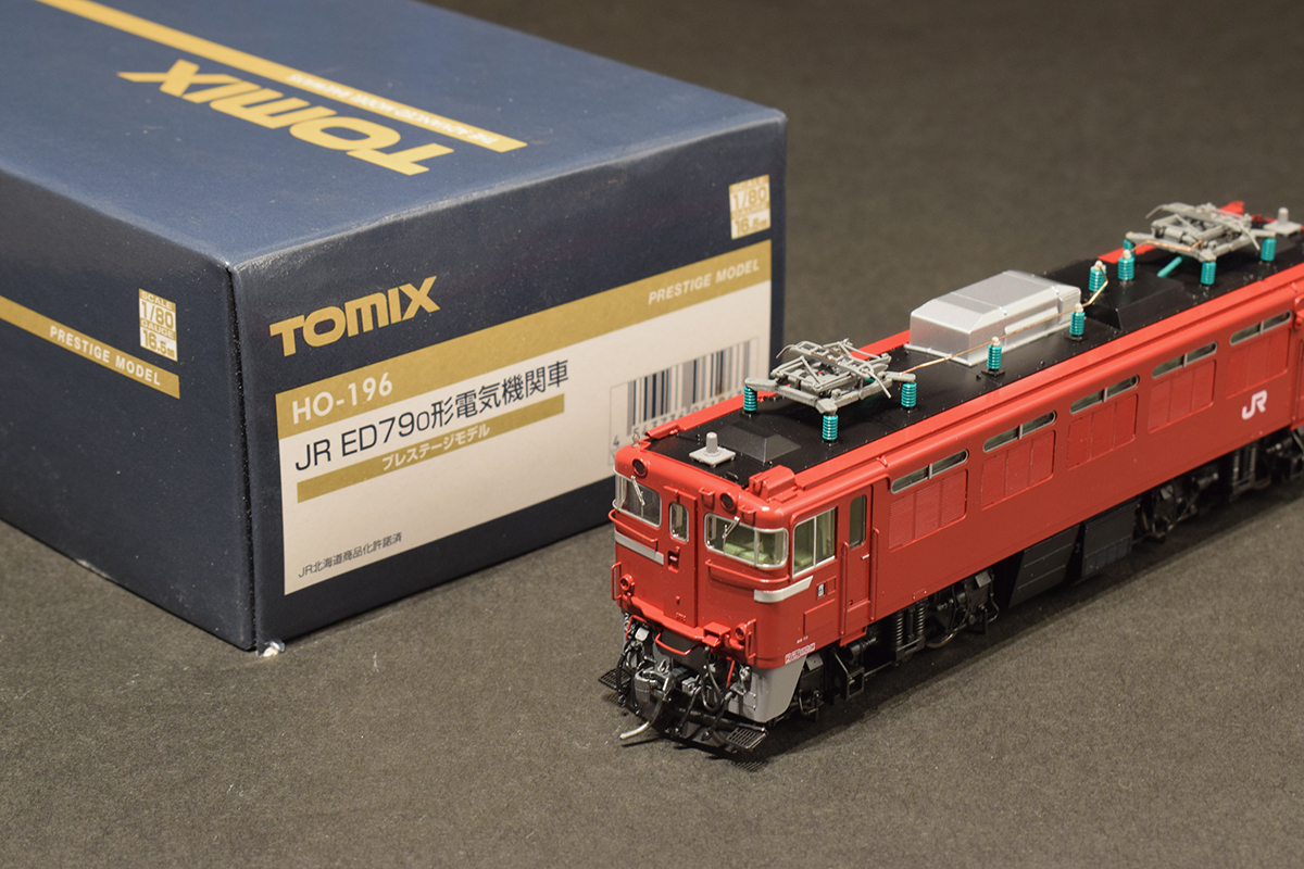 【目立った傷や汚れなし】TOMIX 7135 JR EF65 2000型電気機関車（2127号機・JR貨物機関車）の落札情報詳細 - Yahoo!オークション落札価格検索 オークフリー