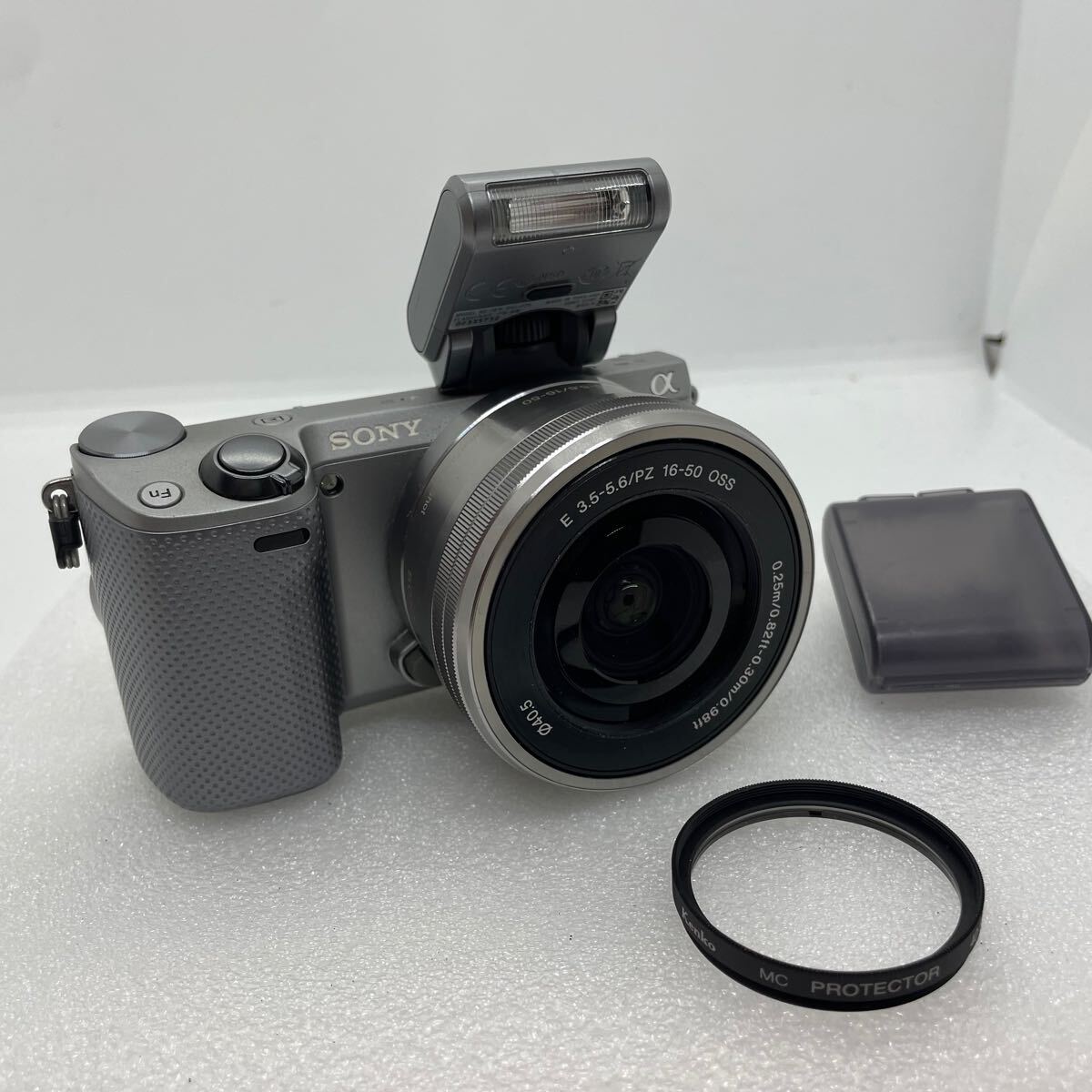 【全体的に状態が悪い】【CK336】 SONY / ソニー / α NEX-5R / シルバー / E 16-50mm F3.5-5.6 OSS PZ / 動作未確認の落札情報詳細 ...