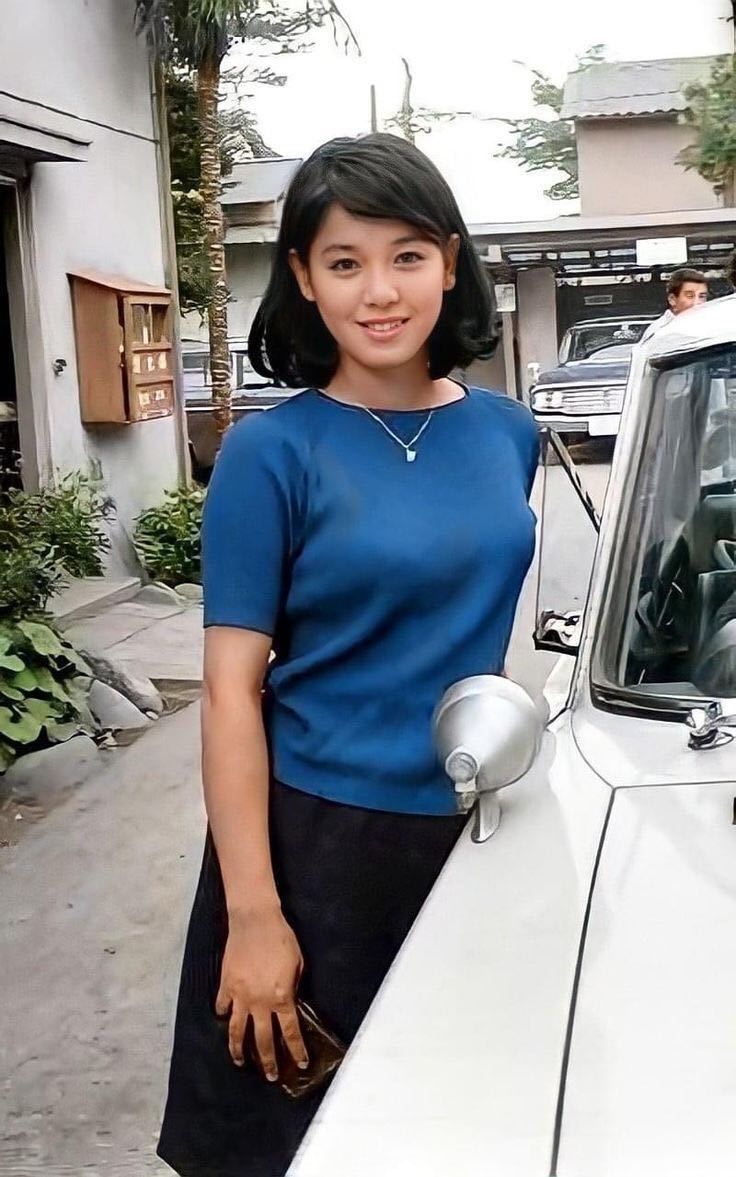 【目立った傷や汚れなし】生写真 ひし美ゆり子 ウルトラマン アンヌ隊員 昭和アイドル モノクロの落札情報詳細 - Yahoo!オークション落札 ...