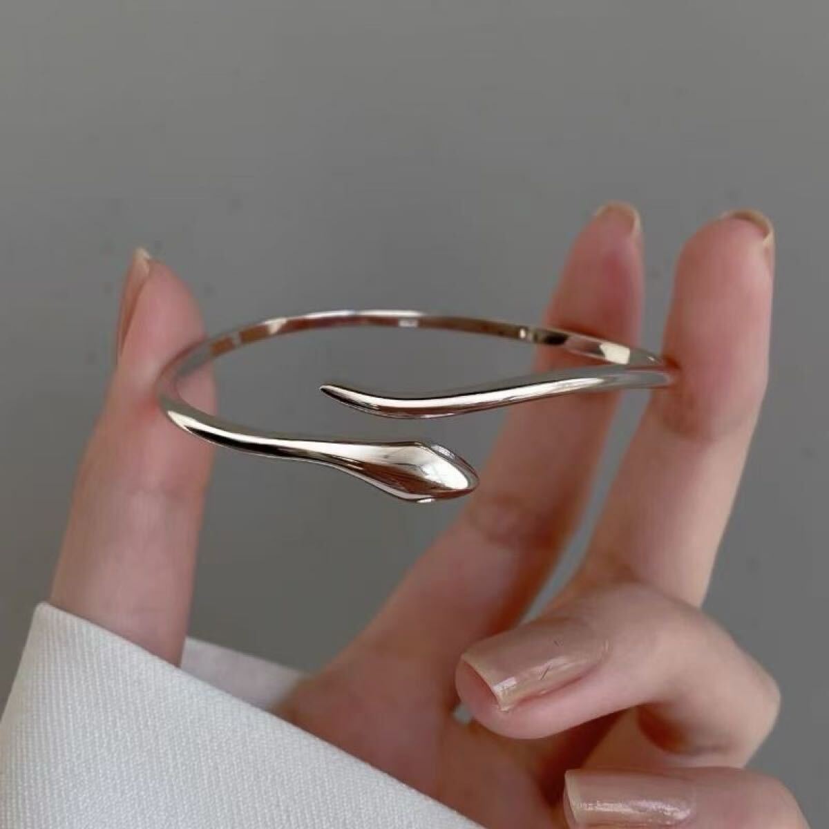 【新品】未使用 純正 OMEGA 革ベルト 21mm - 16mm 黒 オメガ レザー ストラップ ブレスレット アンティークの落札情報詳細 - Yahoo!オークション落札価格検索 オークフリー