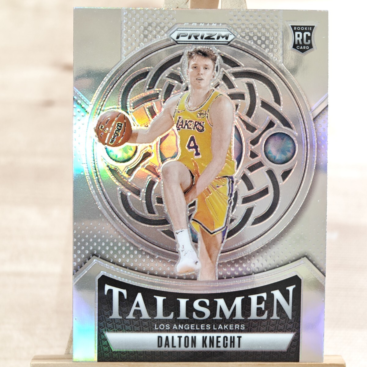 【目立った傷や汚れなし】ダルトン・コネクト 2024-25 Panini Prizm Talismen Silver Prizm Dalton Knecht RC ロサンゼルス・レイカーズの ...