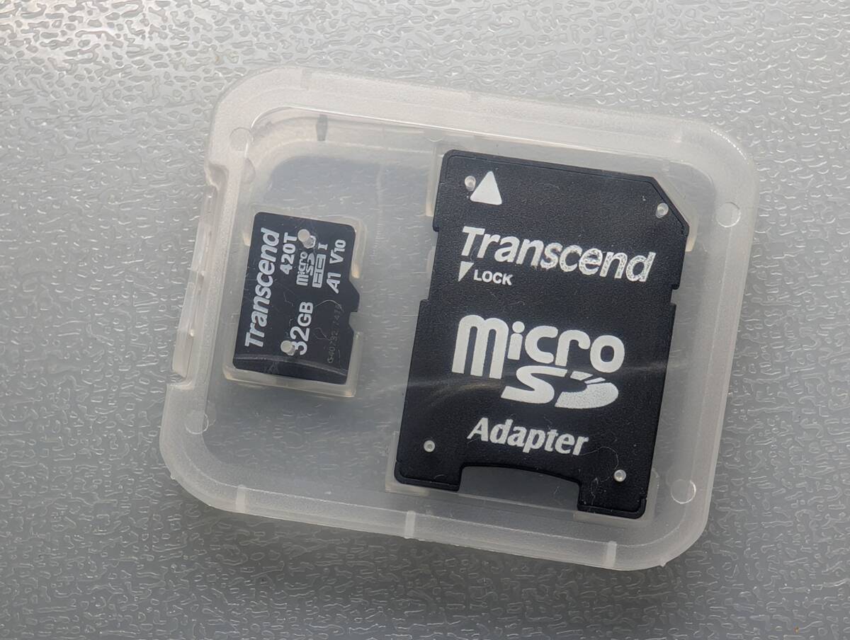 【やや傷や汚れあり】Transcend microSDHCカード 32GB UHS-I U1 A1 V10 / SDカード 変換アダプタ ケース付き micro SDカード メモリーカード ...