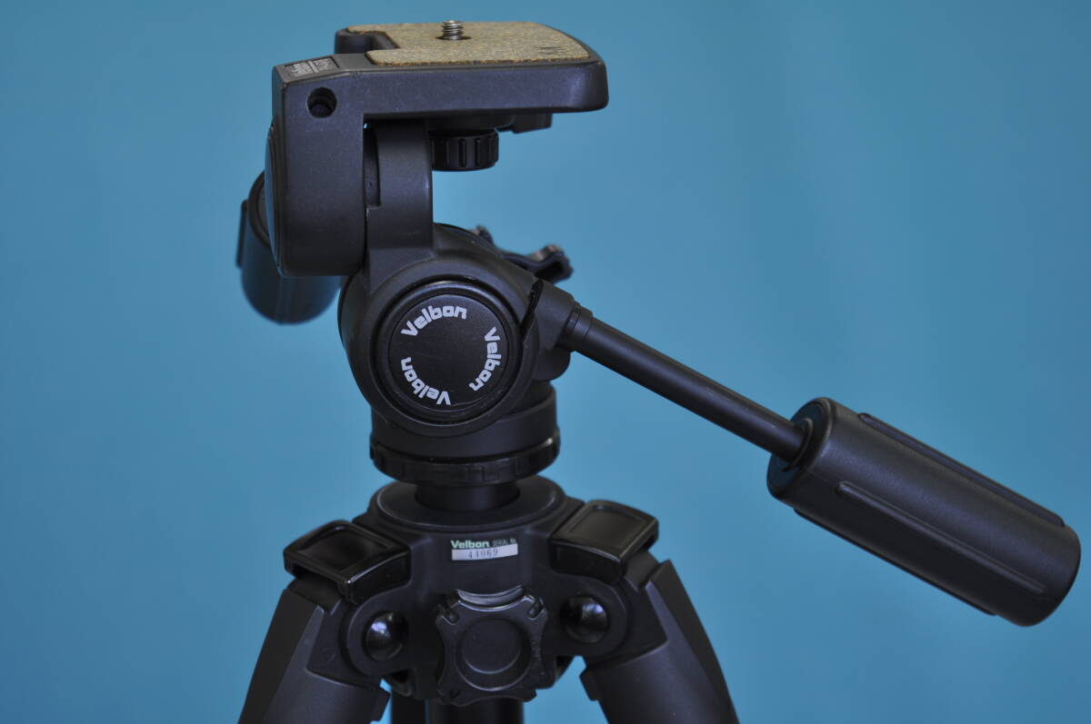 【目立った傷や汚れなし】★Velbon Carmagne 640 ベルボン カルマーニュ カーボン三脚 4段 雲台 PH-460B【実働品】 の落札情報詳細 - Yahoo!オークション落札 ...