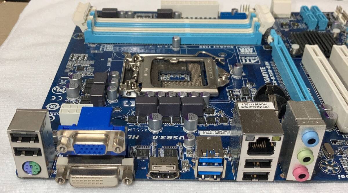 【目立った傷や汚れなし】GIGABYTE GA-B75M-D3H(rev.1.2)(Intel B75チップセット搭載 LGA1155 MicroATXマザーボード)の落札情報詳細 ...