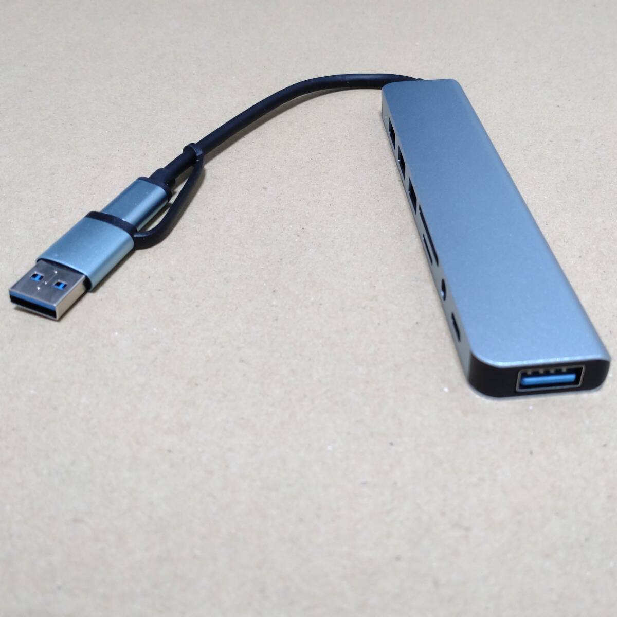 【未使用】8in1 USBハブ カードリーダー TypeA TypeC 変換アダプタ 3.5mm イヤホンジャック MacBook iPad スマホ タブレット ドッキングの落札情報詳細 ...