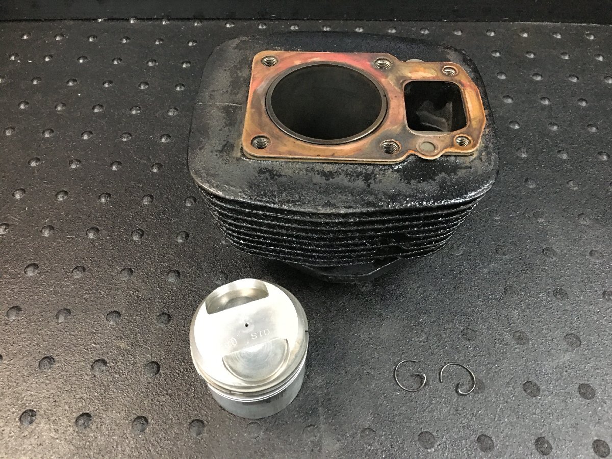 【やや傷や汚れあり】カワサキ250 メグロSG 実動シリンダーピストン SSKピストン Φ66mm STD (検索 250SG ジュニア S7 S8 レストア 目黒製作所 SGT スタミナの ...