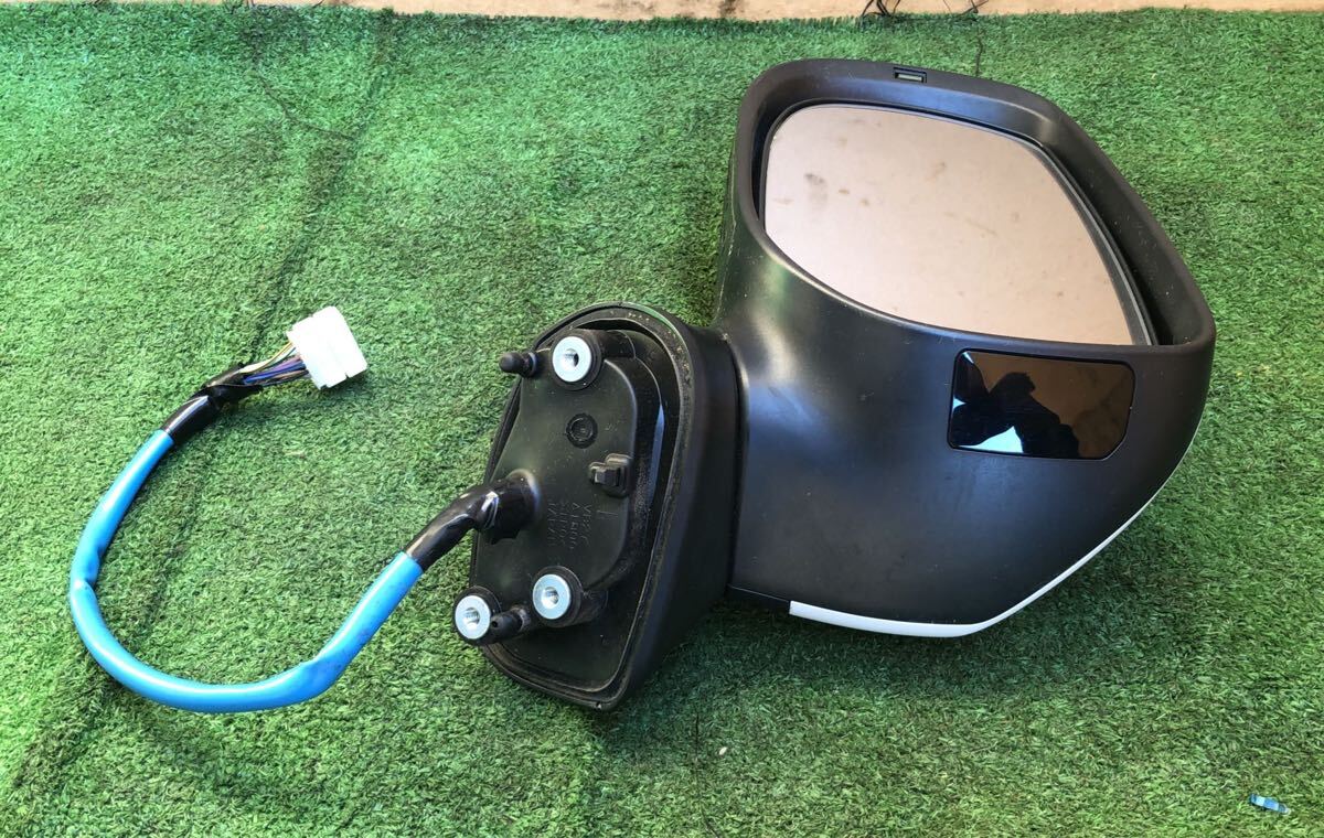 【やや傷や汚れあり】スバル インプレッサ GT7-2018年 左 ドアミラー -C-7-4828番の落札情報詳細 - Yahoo!オークション落札価格検索 オークフリー