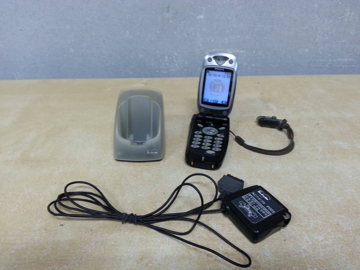 6ZN322 dokomo ドコモ mova P503is 折りたたみ 携帯電話 ガラケー 卓上ホルダー付き m3421の落札情報詳細 ...
