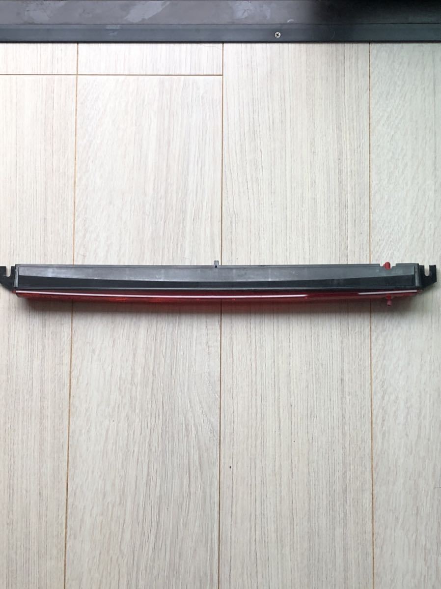 即日発送♪超美品です！ポルシェ、カイエン ハイマウントストップランプ♪純正部品、完動品です！部品番号は95563105002です！の落札情報 ...