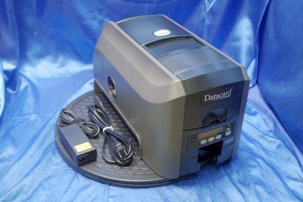 Datacard/日本データカード カード専用プリンター CD800 Model：PX30 50530Sの落札情報詳細 - ヤフオク落札価格 ...