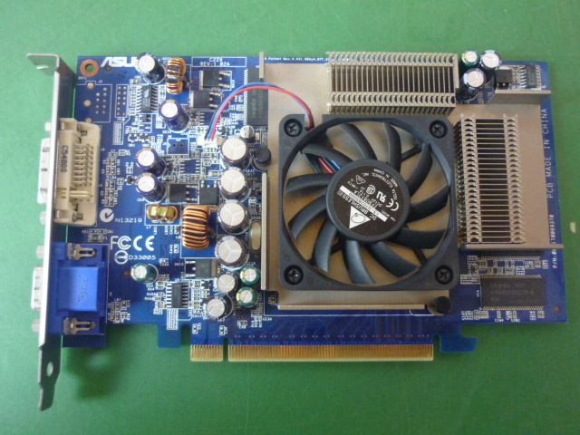 動作品／送料無料 中古グラフィックボード ASUS D33005_N13219の落札情報詳細 - ヤフオク落札価格検索 オークフリー