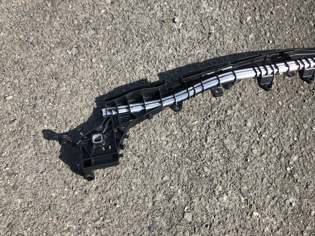 【新品】BENZ 純正 W205 Cクラス 純正 ラジエーター コア サポート A2056203801 未使用の落札情報詳細 - ヤフオク落札 ...