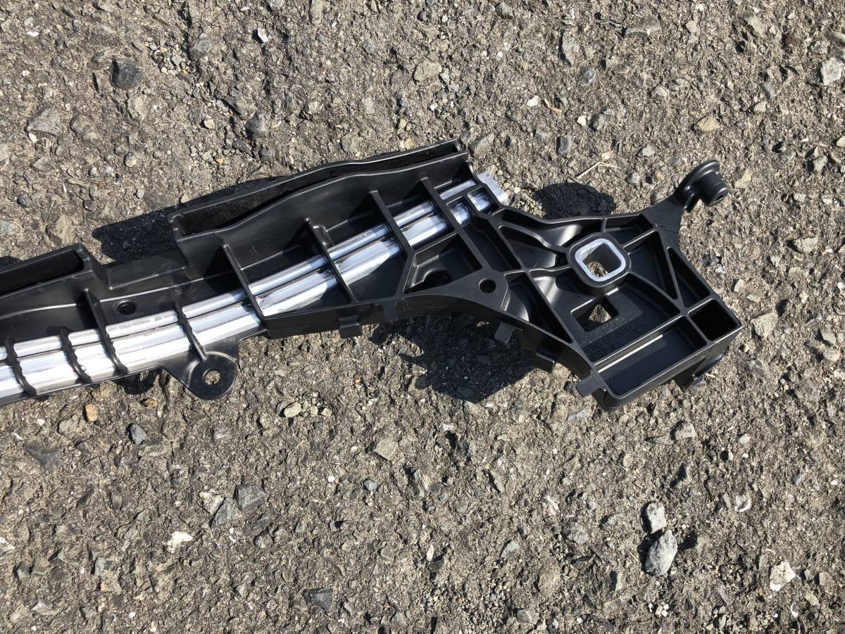 【新品】BENZ 純正 W205 Cクラス 純正 ラジエーター コア サポート A2056203801 未使用の落札情報詳細 - ヤフオク落札 ...