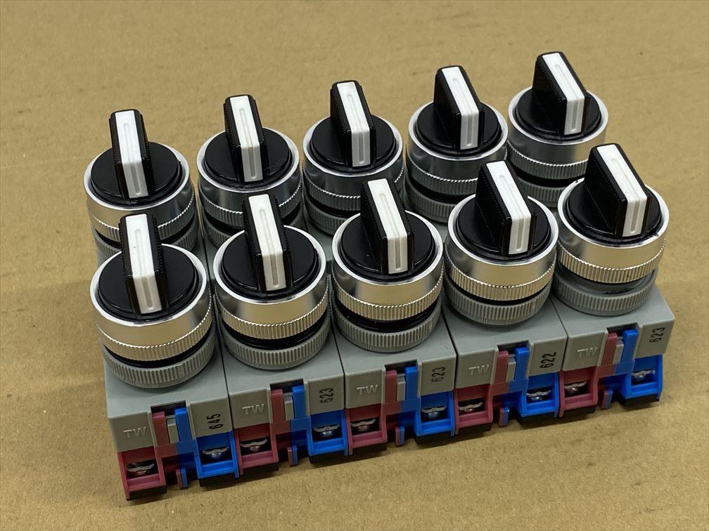 IDEC セレクタスイッチ10個セット（ASW 0201、HW-G01、HW-G10） 中古の落札情報詳細 - Yahoo!オークション落札 ...