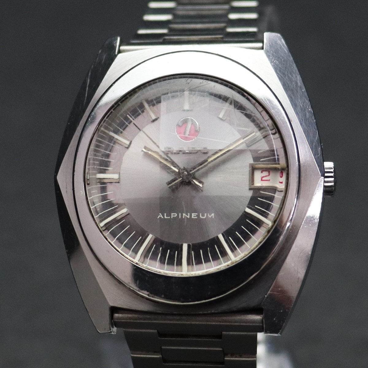 【やや傷や汚れあり】RADO Alpineum ラドー アルピネウム 自動巻き 9面カット風防 タツノオトシゴ 赤デイト スイス製 Bambi ...