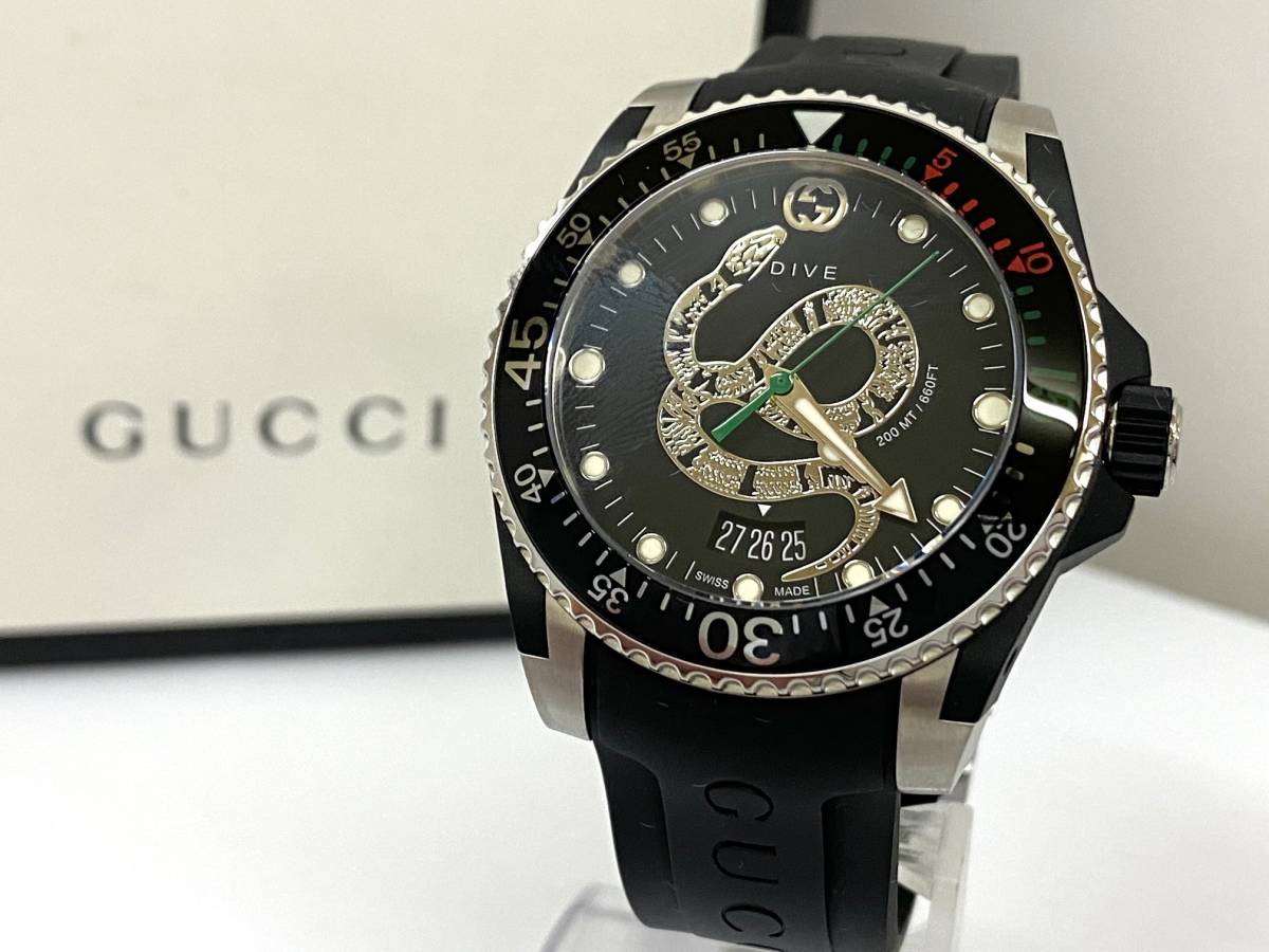【やや傷や汚れあり】♪ 1円～ GUCCI グッチ YA136323 136.3 ダイブ スネーク ラバーベルト クォーツ メンズ 腕時計 ...