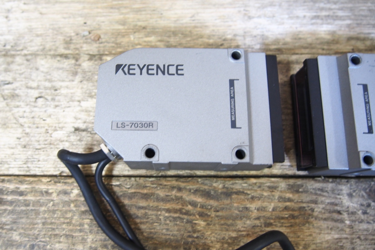 【傷や汚れあり】☆KEYENCE キーエンス LS-7030T LS-7030R LS-7000シリーズ 高速 高精度デジタル寸法測定器 ...