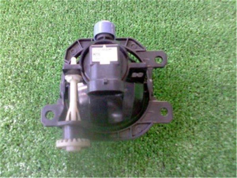 【傷や汚れあり】ホンダ 純正 N-WGN 《 JH1 》 右フォグライト 33900-T6G-J01 P81700-22002115の落札情報 ...