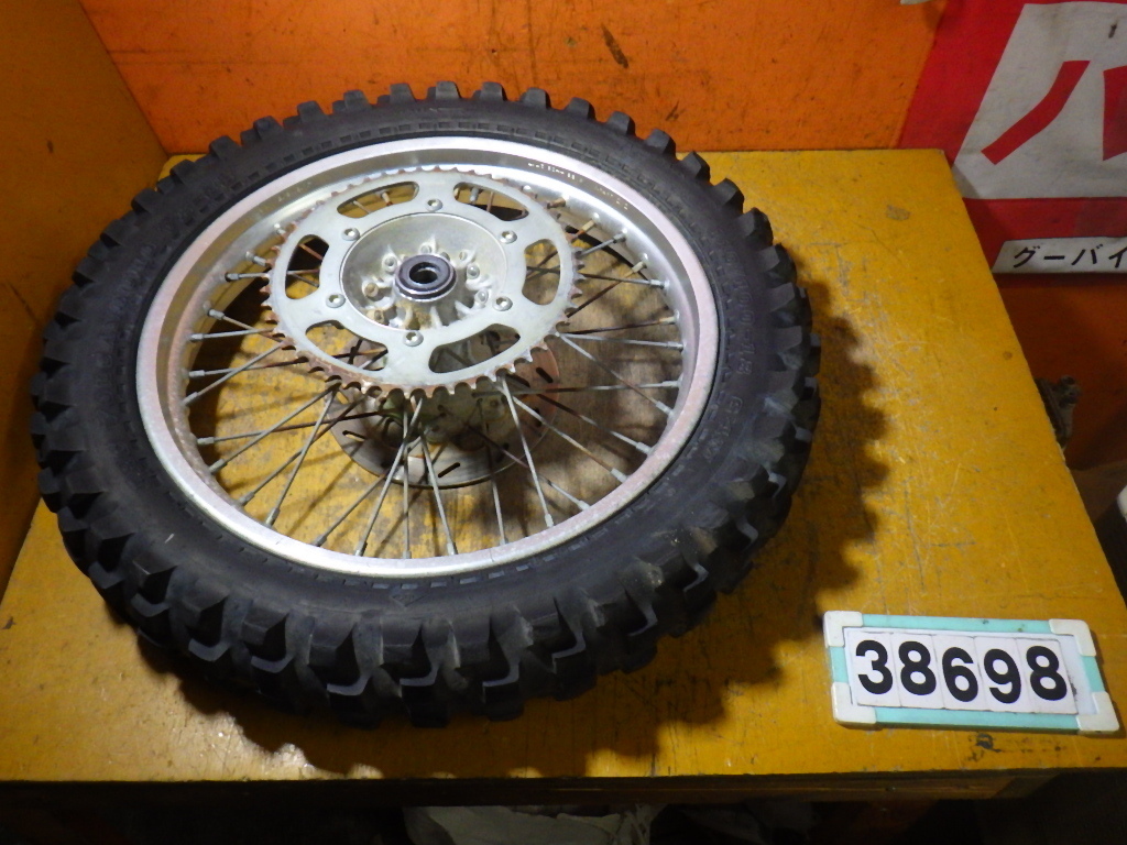 【やや傷や汚れあり】38698 カワサキ KLX250R レーサー 純正 リアホイール 曲がり無 D.I.D 18×2.15の落札情報詳細 ...