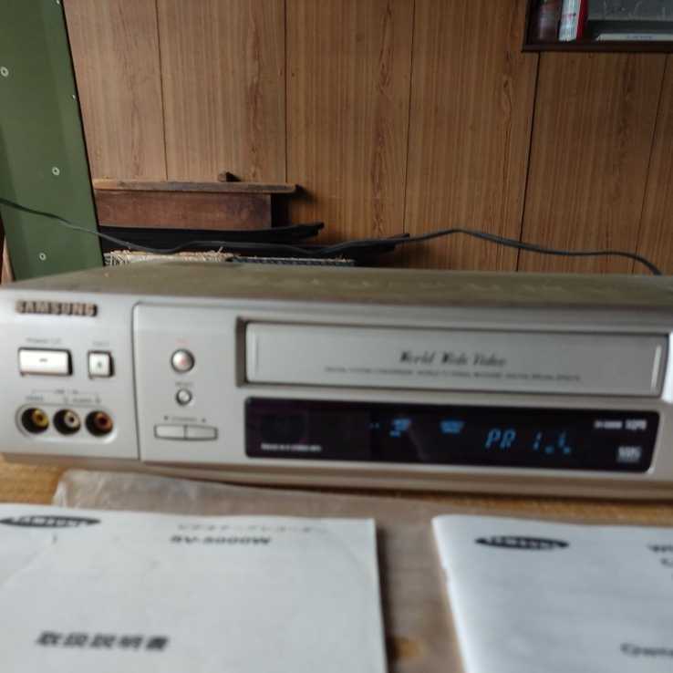 【やや傷や汚れあり】SAMSUNG サムスン VHSビデオデッキ 国際マルチシステム NTSC PAL 通電します VTR リモコン付き の ...