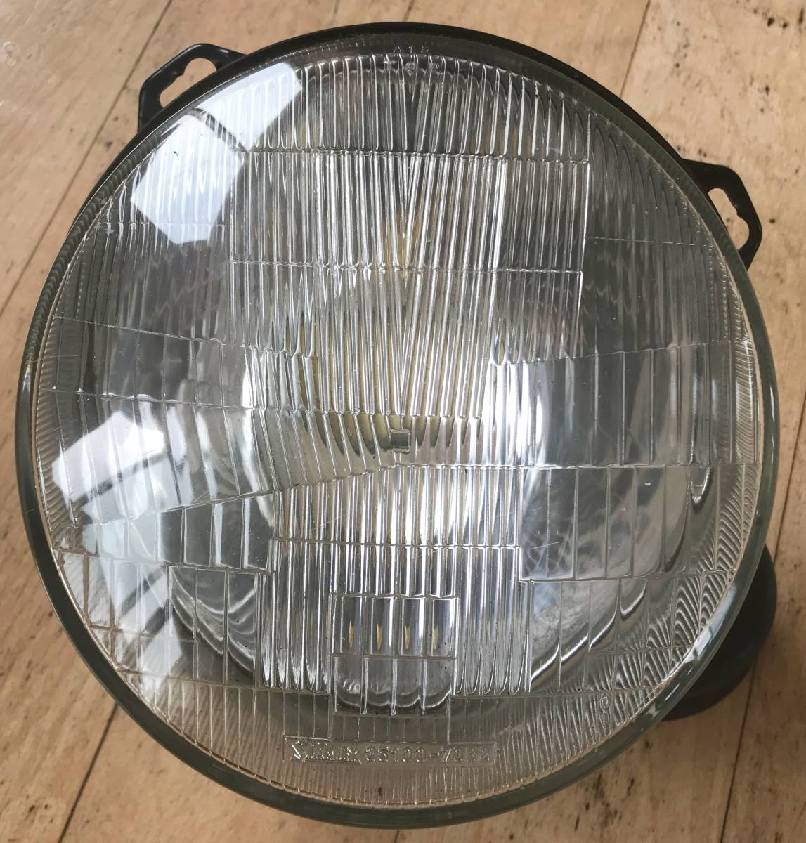 【やや傷や汚れあり】アルトワークス HA11S 右ヘッドライト 35100ー73GORの落札情報詳細 - ヤフオク落札価格検索 オークフリー