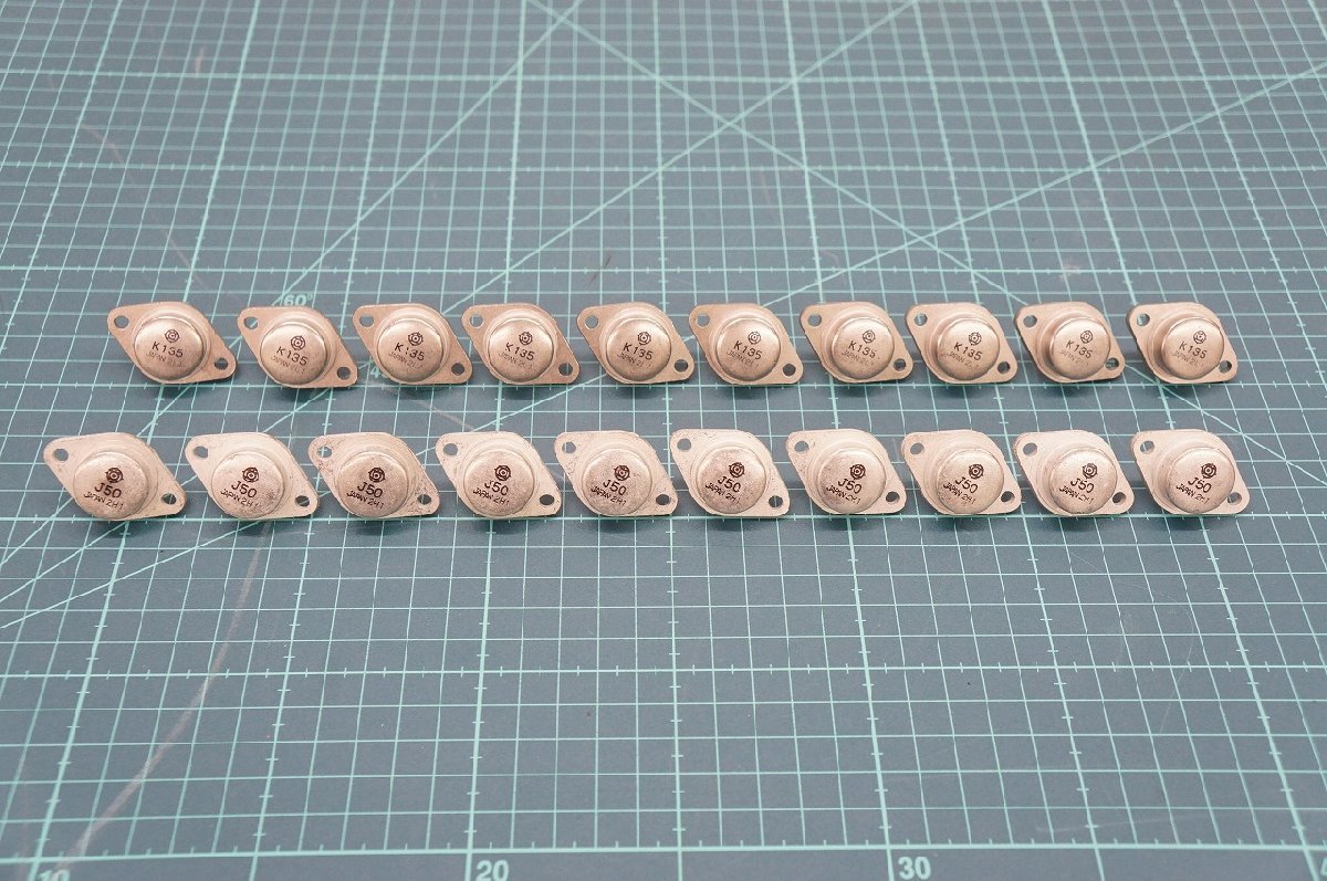 【未使用】[NZ] [J012980] 金田式 HITACHI 日立 K135 + J50 トランジスタ 計100個セット [保管未使用品 ...