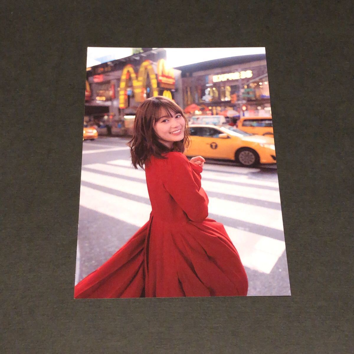 【目立った傷や汚れなし】乃木坂46 生田絵梨花 ポストカード 写真集 「インターミッション」 封入特典 ②の落札情報詳細 ヤフオク落札価格