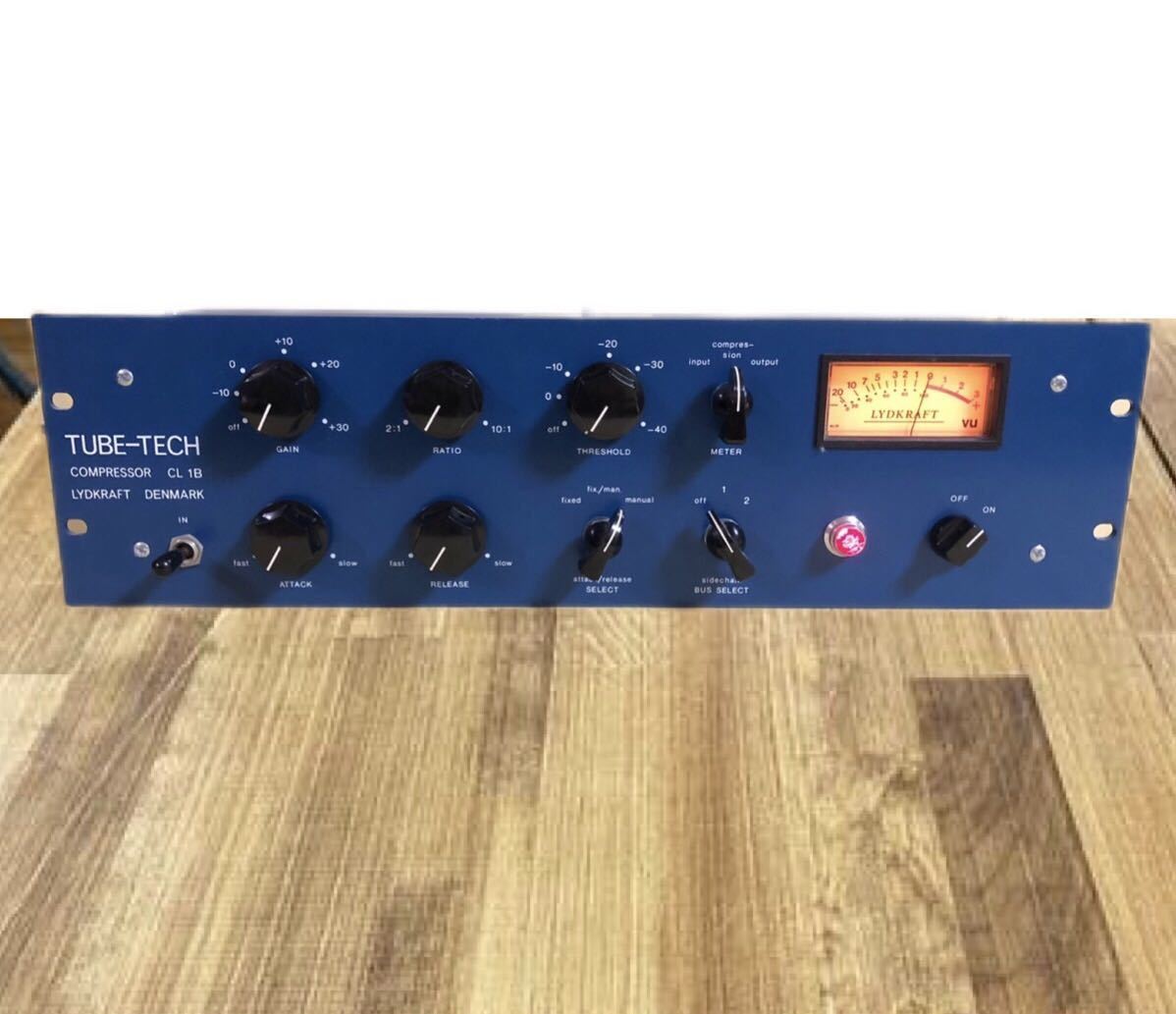 【目立った傷や汚れなし】 国内品 CL1B TUBE-TECH Compressor 検索:コンプレッサー NEVE SSL API の落札情報詳細| ヤフオク落札価格情報 オークフリー