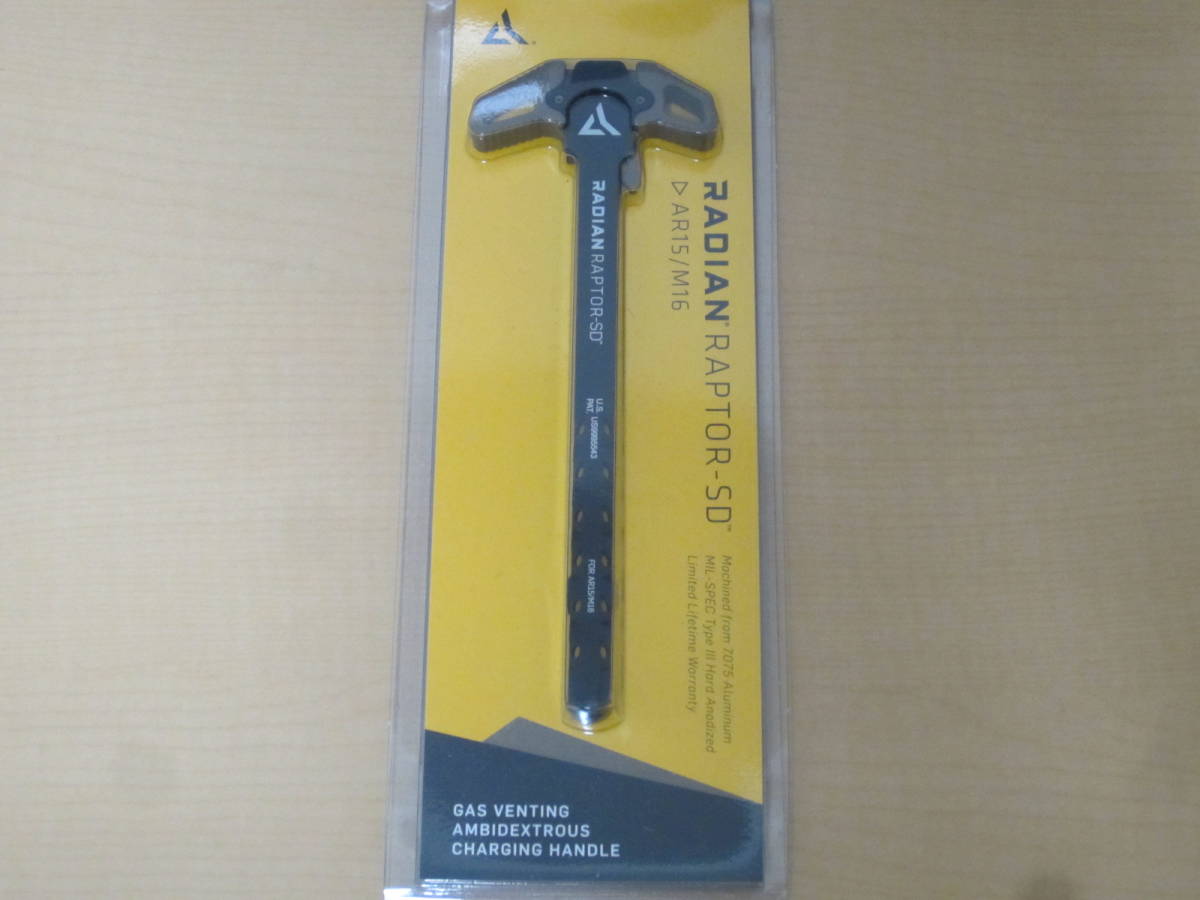 【未使用】実物 Radian Weapons Raptor-SD Ambidextrous AR15/M16 Charging Handle ...
