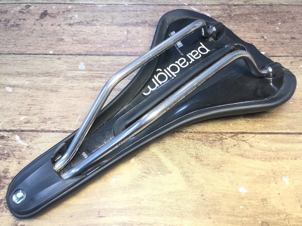 【やや傷や汚れあり】GE149 ボントレガー BONTRAGER パラダイム Paradigm RL サドル 黒 Hollow Tiレール ...