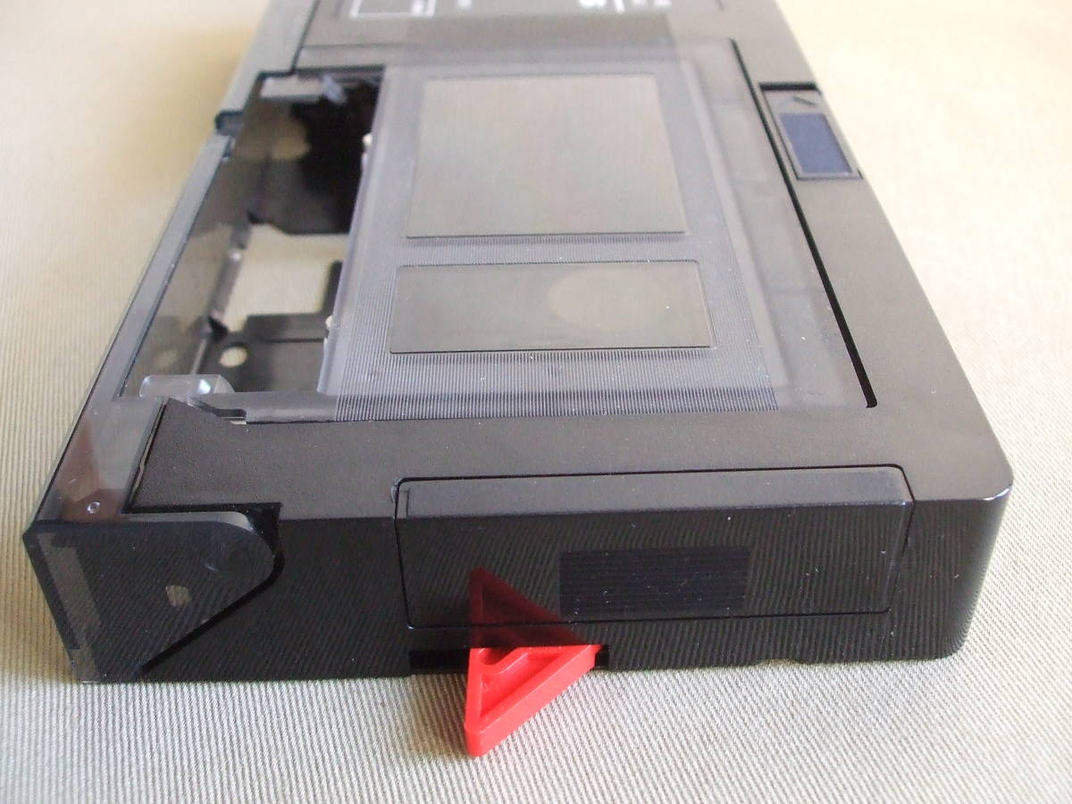 【傷や汚れあり】SHARP シャープ [ VHS-C ビデオカセット・アダプター VR-C2CA ] の落札情報詳細 - Yahoo!オークション落札価格検索 オークフリー