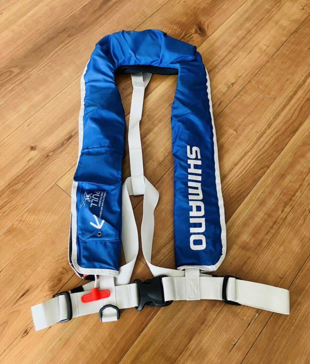 【やや傷や汚れあり】シマノ (SHIMANO) ライフジャケット 釣り 大人用 ラフトエアジャケット 肩掛けタイプ 桜マーク 国土交通省認定品 ...