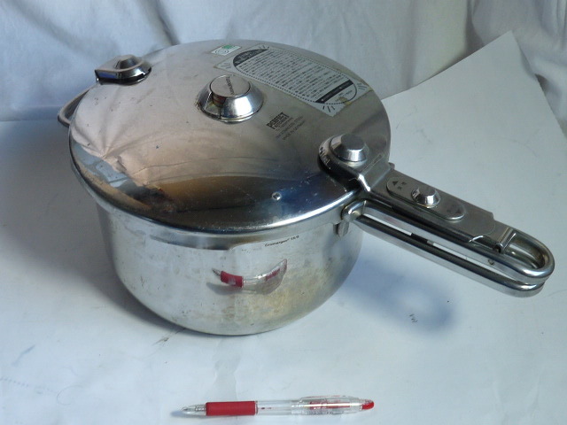 【やや傷や汚れあり】タッパーウェア パーフェクトキッチン 圧力鍋 5L Tupperware PERFECT KITCHEN の落札情報詳細 - ヤフオク落札価格検索 オークフリー