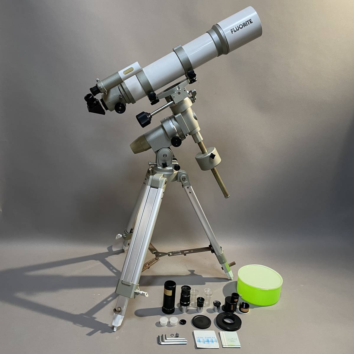 非売品 CANON/キャノン フローライト ディスプレイ CaF2 Fluorite 台付 蛍石 螢石 原石 ノベルティ の落札情報詳細 ...