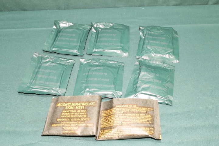 【未使用】沖縄米軍使用 M291 SKIN DECONTAMINATION KIT 除染キット 6枚セット 未使用 装備用 資料用 ...