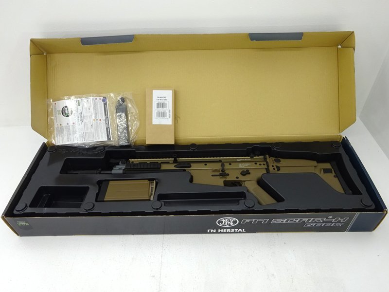 【目立った傷や汚れなし】2564】CyberGun/VFC製 Colt M4 URG-I CQB 10.3インチ ガスブローバックライフル NPASオミットの落札情報詳細 - ヤフオク落札価格 ...