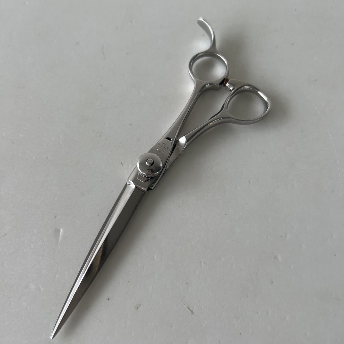 【やや傷や汚れあり】理容 美容☆鋏☆プロ用理容鋏☆ハイネッタ☆ZPAT☆片剣型☆ヘネシー？美品♪の落札情報詳細 - Yahoo!オークション ...