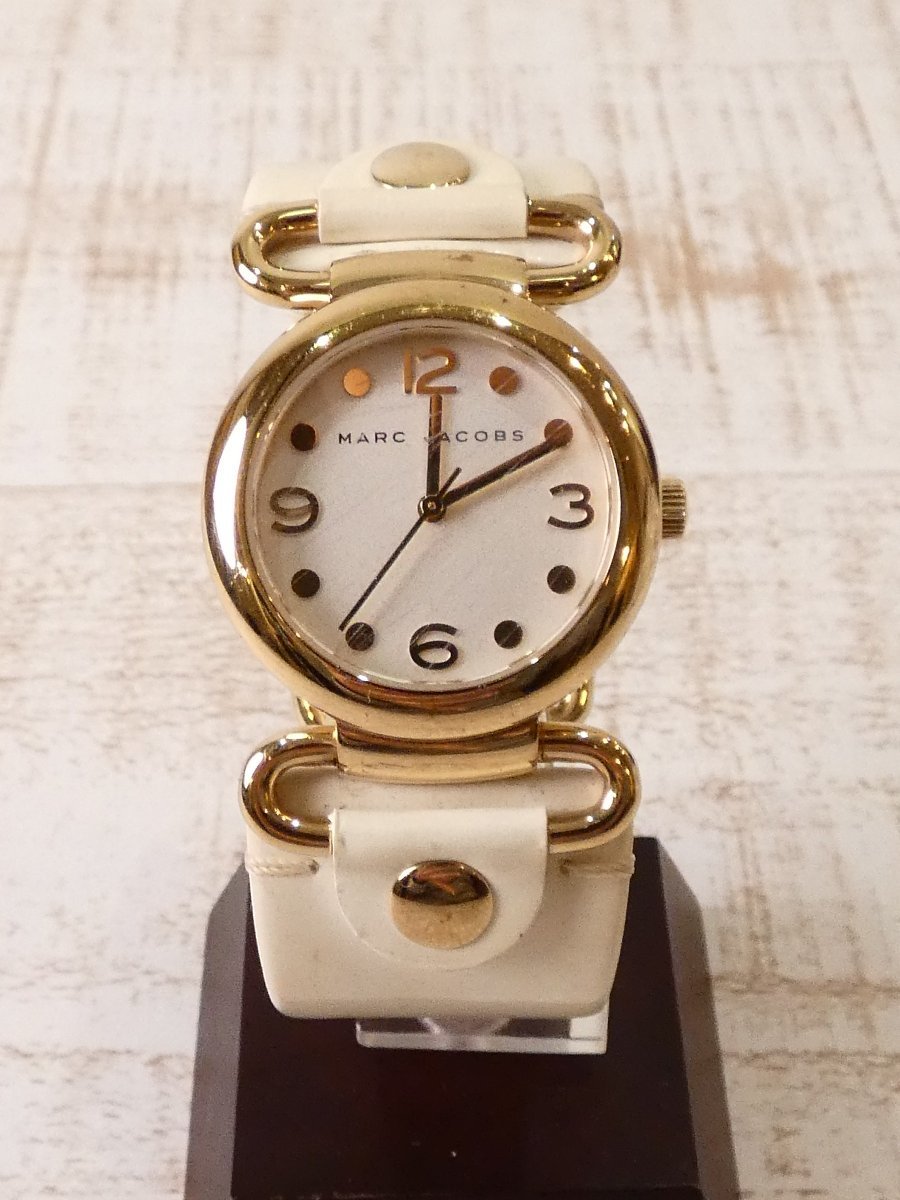 【全体的に状態が悪い】マークジェイコブス レトロデザイン ブレスウォッチ 腕時計【L's/ゴールドケース・アイボリ/Cランク】c3Dの落札情報詳細 - Yahoo!オークション落札価格検索 ...